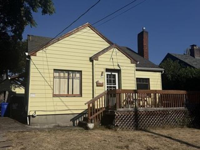 526 SE 48th Ave, Portland, OR 97215