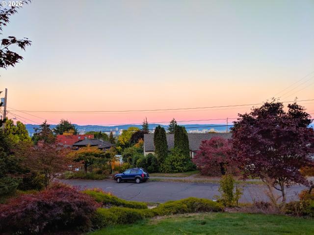 526 se 65th ave