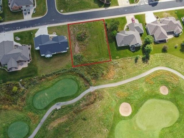 526 Royal St Pats Dr Unit 143, Wrightstown, WI 54180