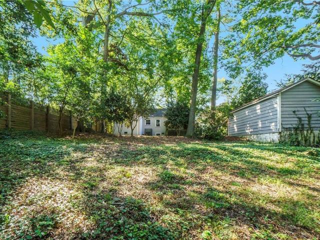 526 Rock Springs Road NE