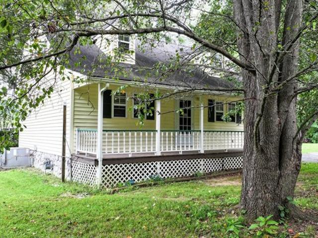 526 Richard McLaughlin Rd, Unicoi, TN 37692