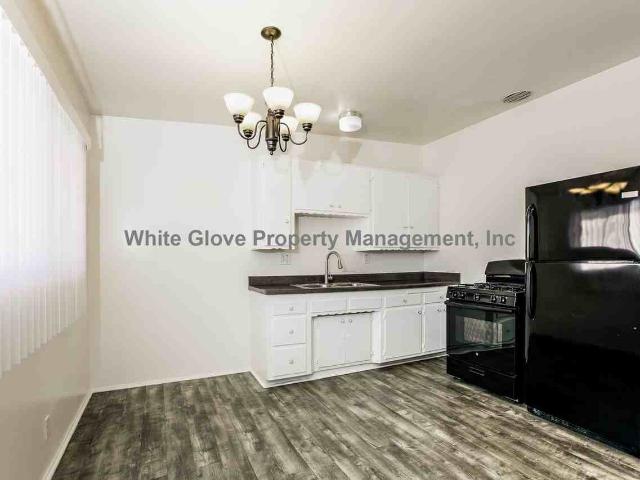526 W. Chestnut St. 2 Bedroom Apartment for Rent at 526 W Chestnut St, Anaheim, CA 92805 The Colony