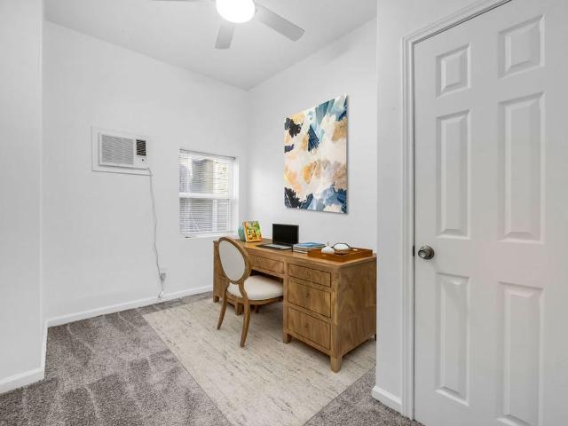 526 W Munson 2 Bedroom Apartment for Rent at 526 West Munson Street, Denison, TX 75020