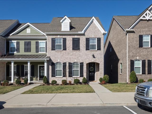 526 Tobias St, Gallatin, TN 37066 | MLS #3136 | Compass