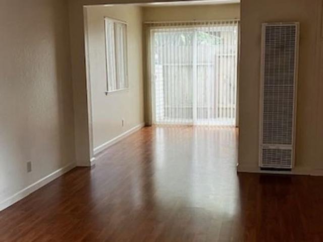 526f 2 Bedroom Apartment for Rent at 512 I St, Davis, CA 95616