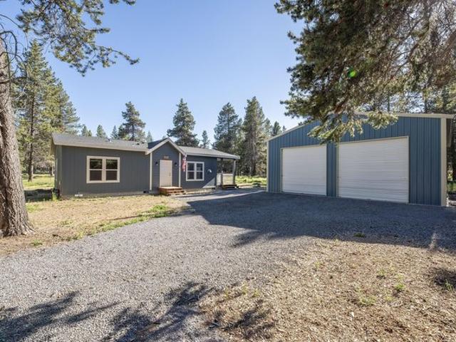 52745 Rainbow Dr, La Pine, OR 97739