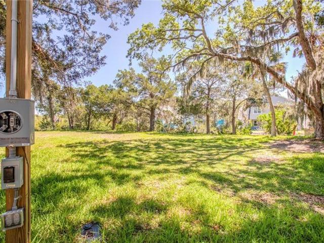 5274 Miller Bayou Dr, Port Richey, FL 34668