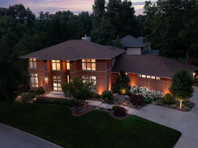 52752 Willow Bend Drive