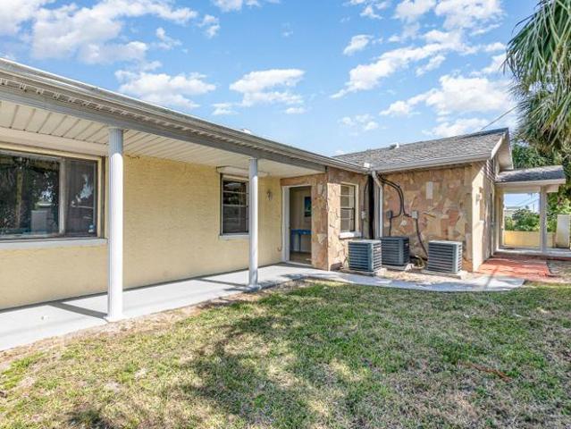 5275 N Hwy 1 #2, Palm Beach Shores, FL 32940