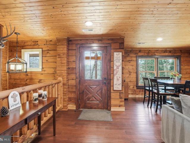5276 free state rd