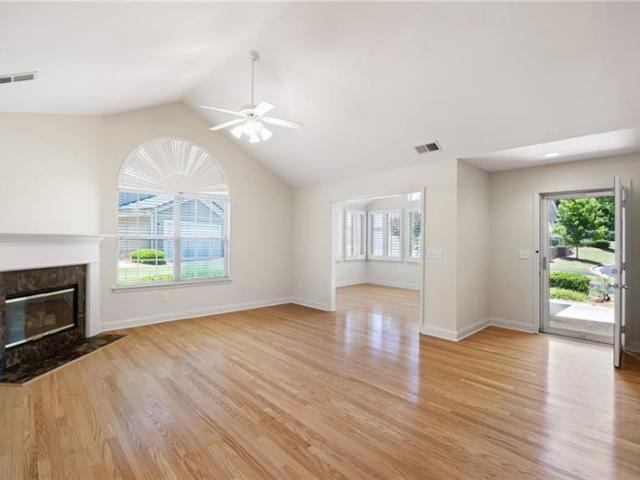 5276 Stone Village Circle 8