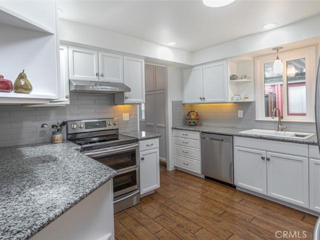 5277 N Hwy 49 109