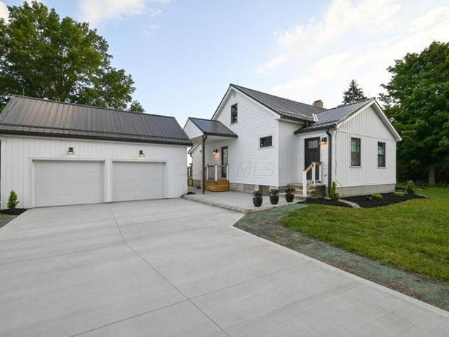 5277 Newmans Cardington Rd E, Cardington, OH 43315