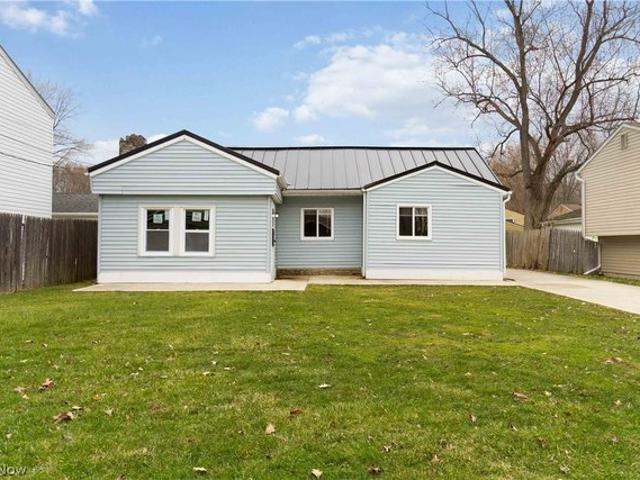 5279 Main Ave, North Ridgeville, OH 44039