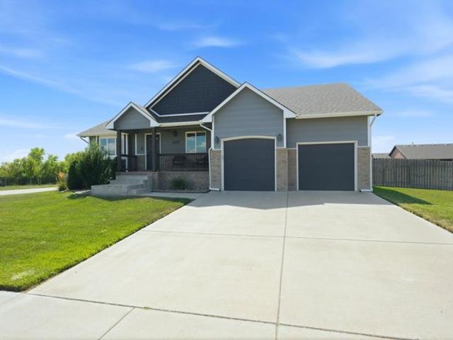 5279 N Pebblecreek St, Wichita, KS 67226