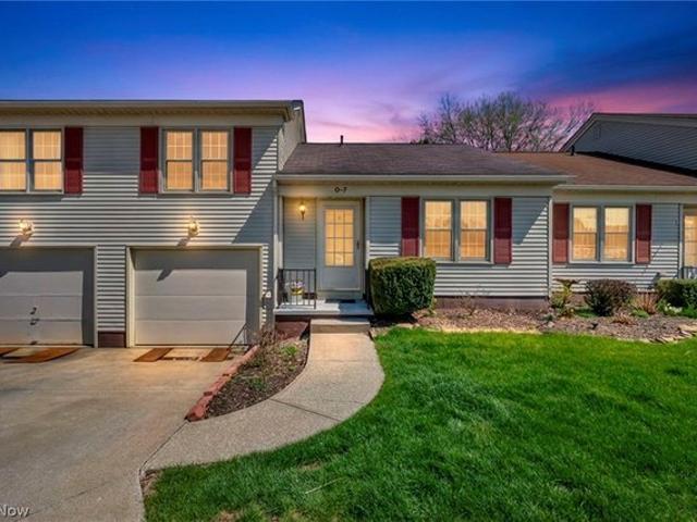 5279 Creekside Blvd Unit 7, Brunswick, OH 44212
