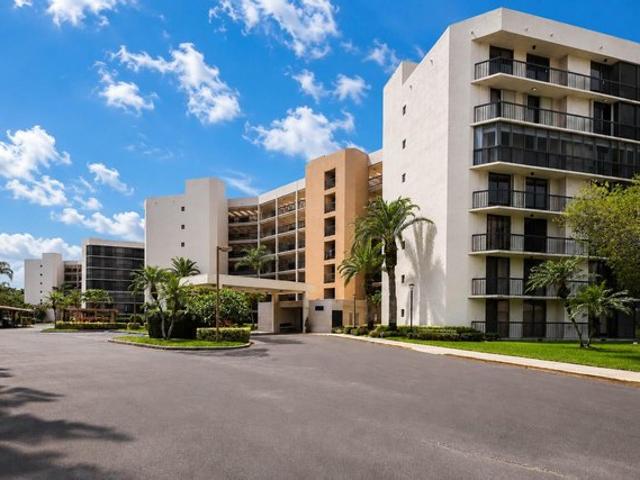 5279 Fountains Dr S Apt 703, Lake Worth, FL 33467