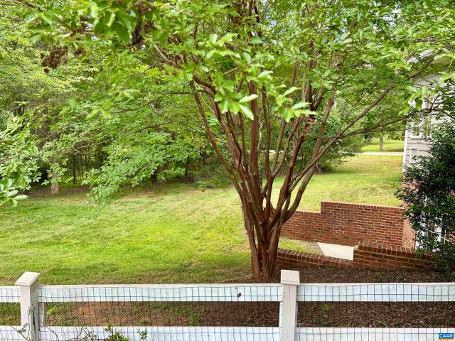 5270 Tanager Woods Dr, Earlysville, VA 22936 | MLS #675141