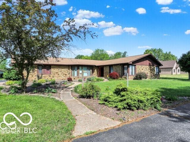 5272 N Graham Road