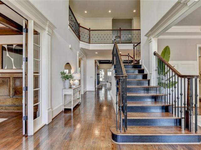 5272 Lacosta Lane