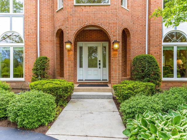 5272 Pineham Court