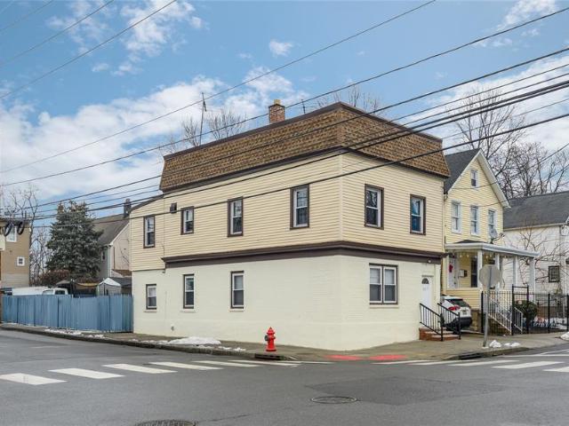 527 Cary Street