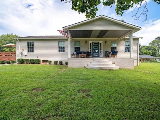 527 Clax Branch Rd, Loretto, TN 38469