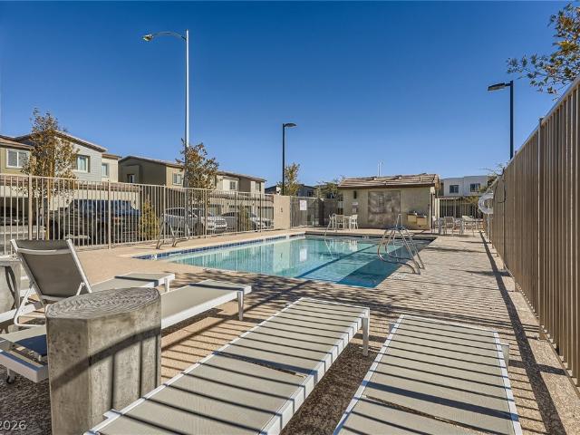 527 Clearsable Ave, Henderson, NV 89044 | MLS #2783