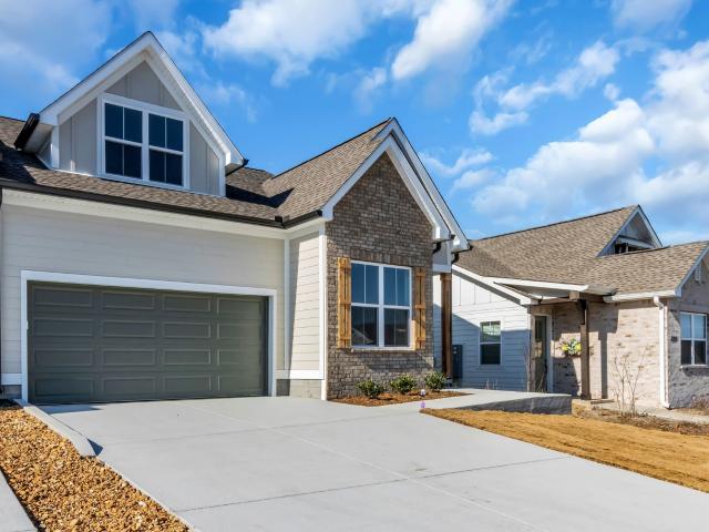527 Byres Ct