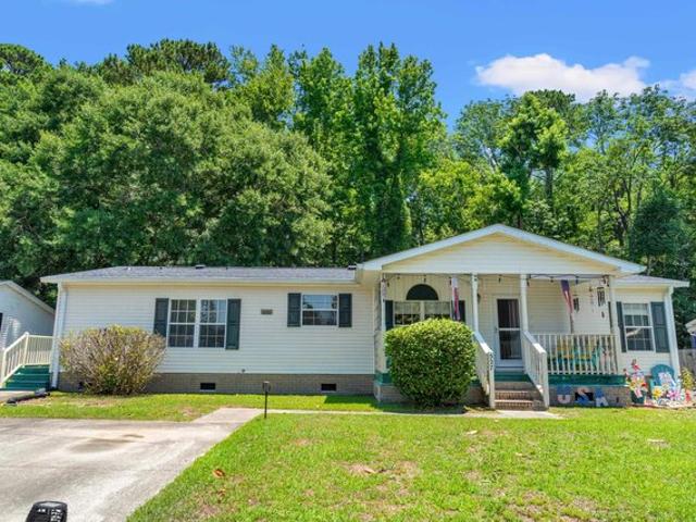 527 Grapevine St, Myrtle Beach, SC 29579