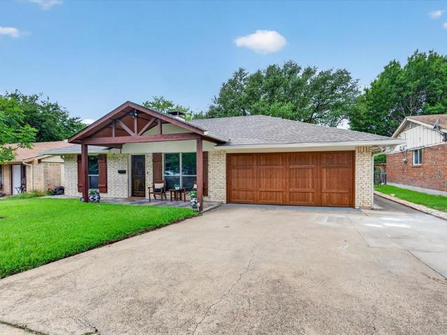 527 Falling Leaves Drive