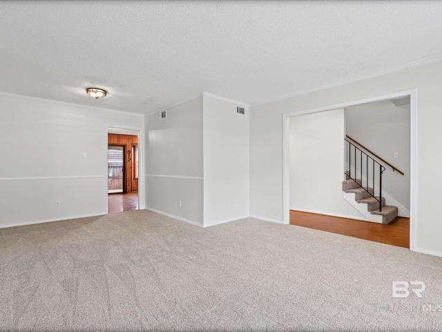 527 Highland Woods Drive