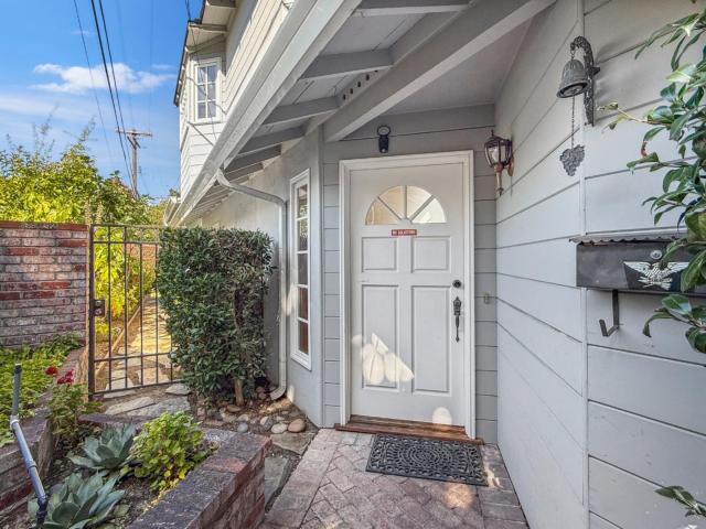 527 Hilbar Lane