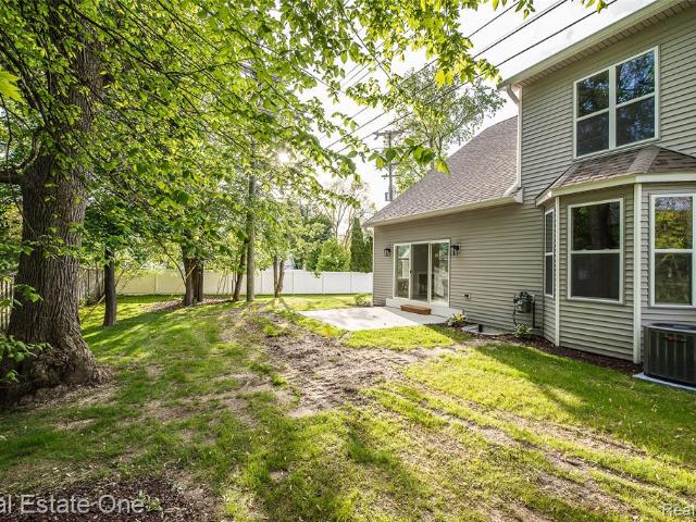 527 indian oaks drive
