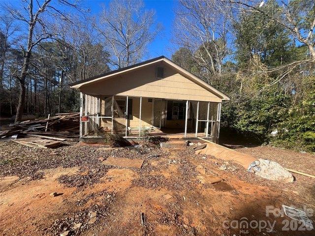 527 Moore St, Wadesboro, NC 28170