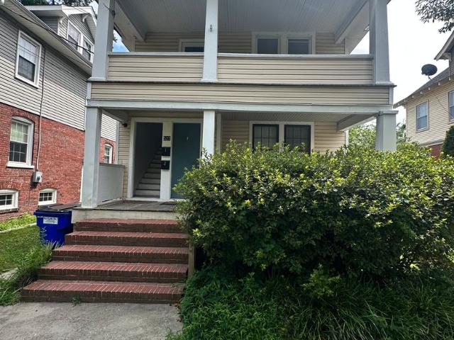 527 Maryland Ave