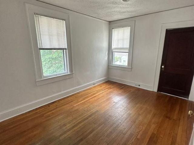 527 Maryland Ave 3 Bedroom Apartment for Rent at 527 Maryland Ave, Norfolk, VA 23508 Colonial Place Riverview