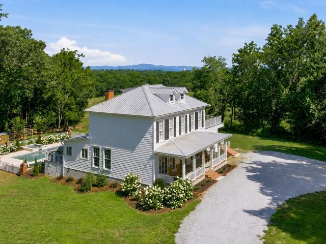 527 N Mize Road