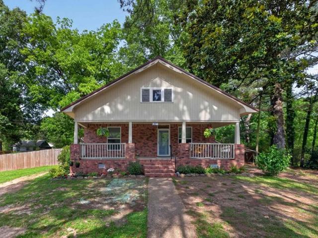 527 S 14th St, Arkadelphia, AR 71923
