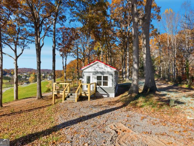 527 Saunders LOT 13 Road