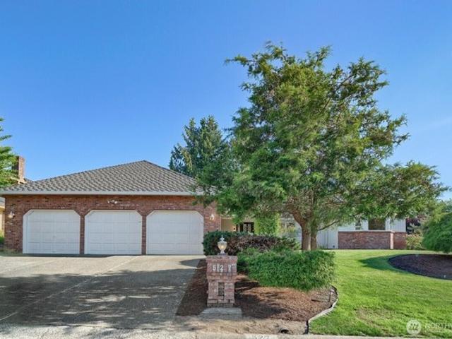 527 SW 331st St, Federal Way, WA 98023