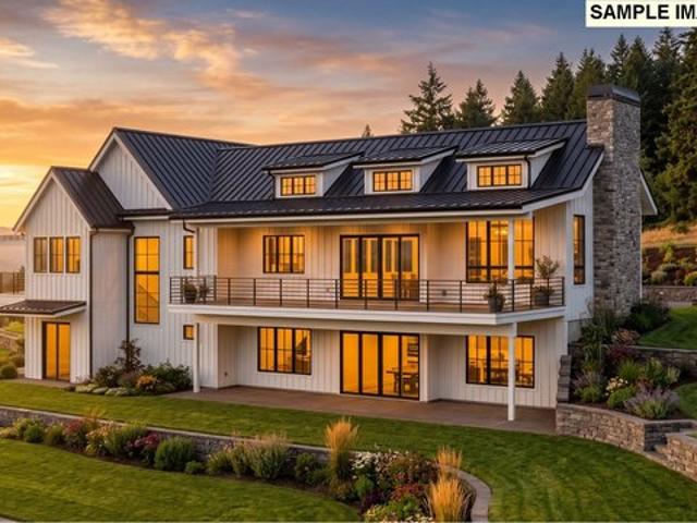 527 SW Hoffman Rd, West Linn, OR 97068