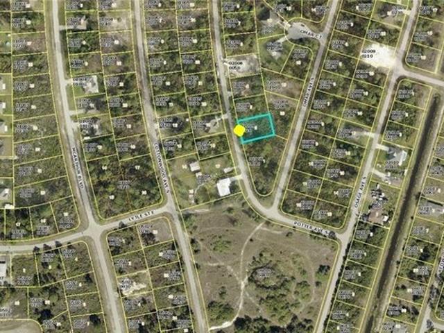 527 S Potter Ave, Lehigh Acres, FL 33974