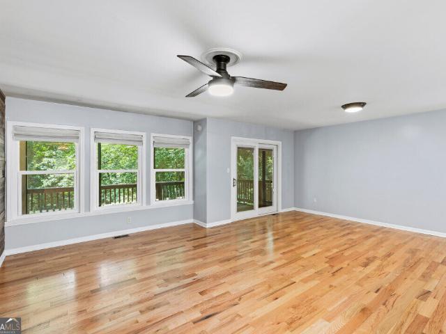 527 Pinebrook Drive