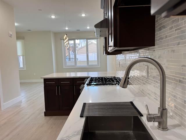 527 Union Ave # 1A