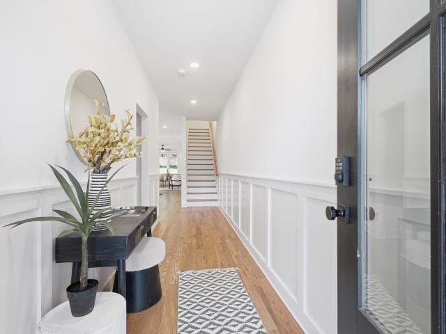 527A Wedgewood Ave