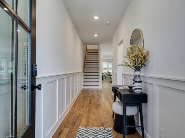527B Wedgewood Ave