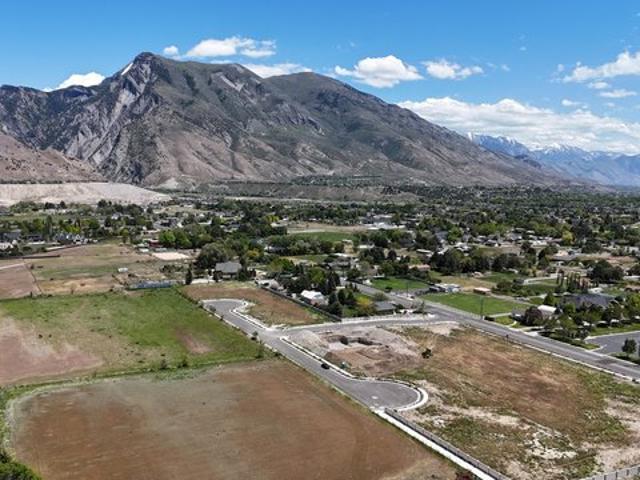 5284 N 11200 W Unit 3, Highland, UT 84003