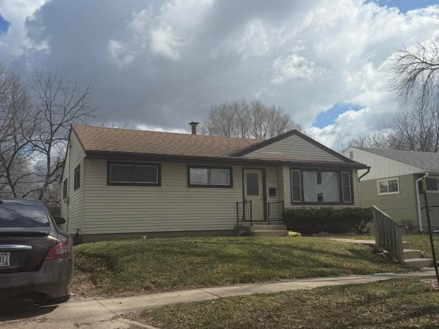 5284 N 82nd Ct