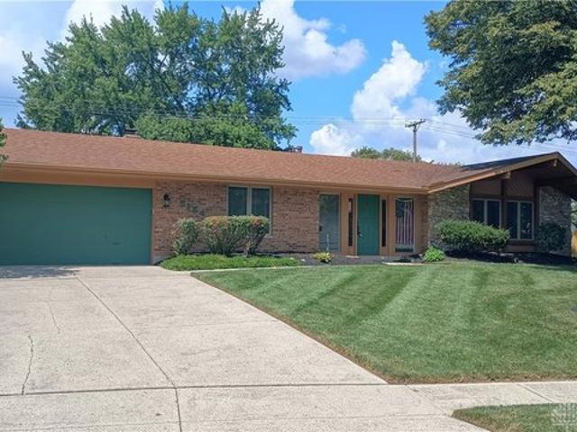 5284 Newell Cir, Kettering, OH 45440
